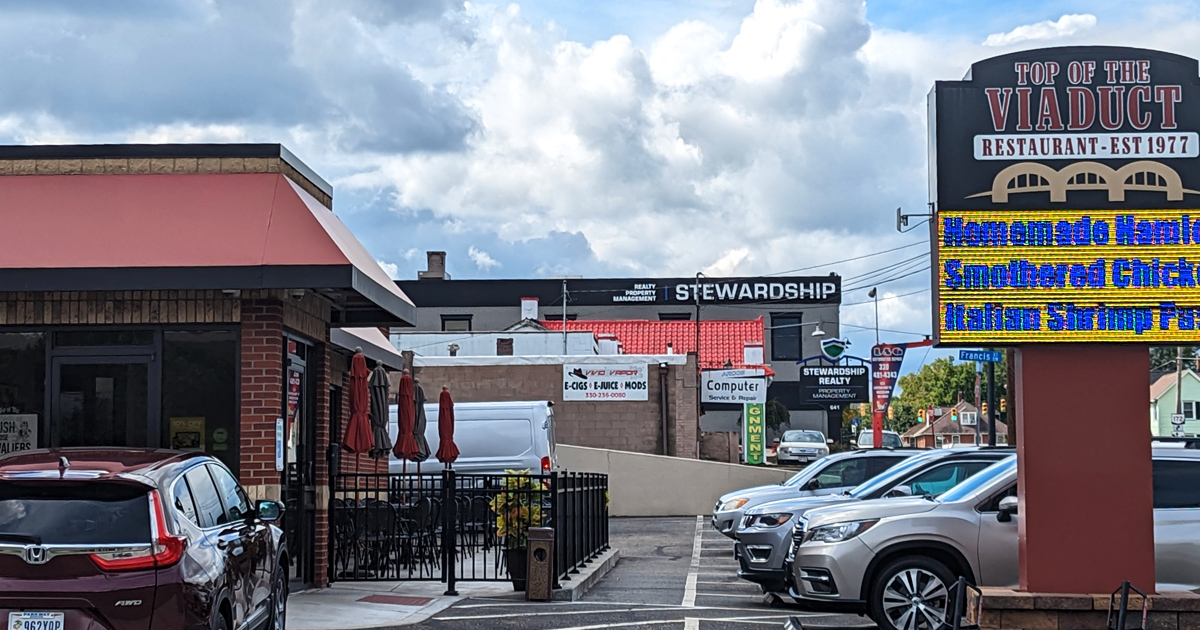 This Old-School Restaurant In Ohio Serves Up The Best Fish And Chips ...