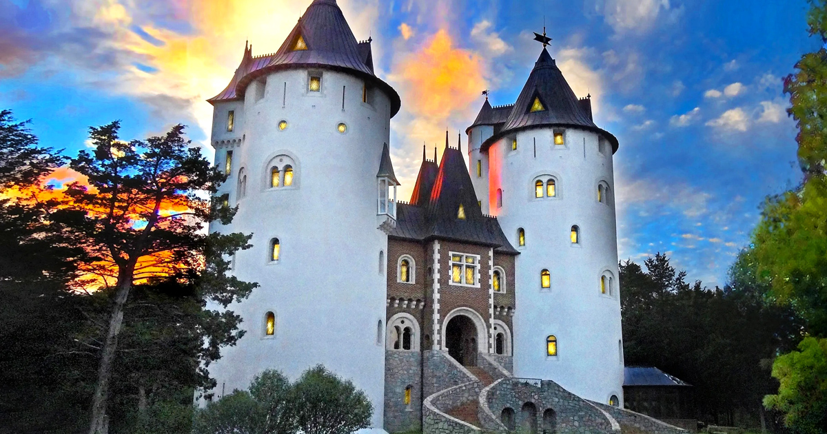 This Whimsical Welsh Castle In Tennessee Was Ripped From The Pages Of A ...