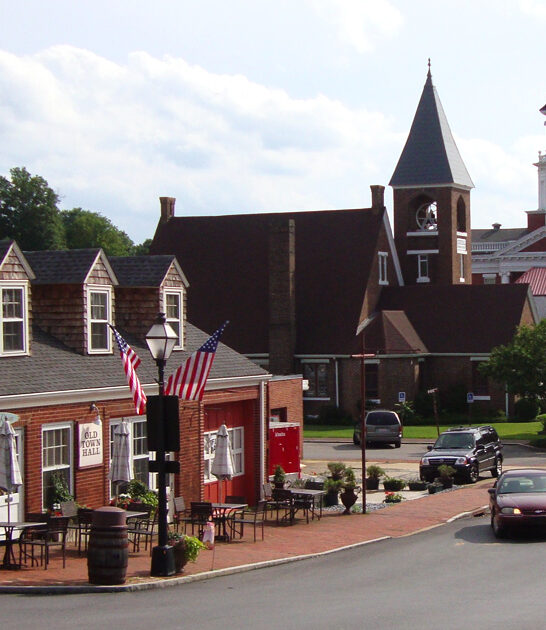 tennessee charming mountain towns ftr