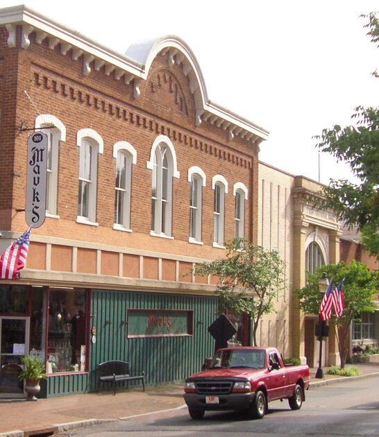 tennessee gorgeous mountain towns ftr