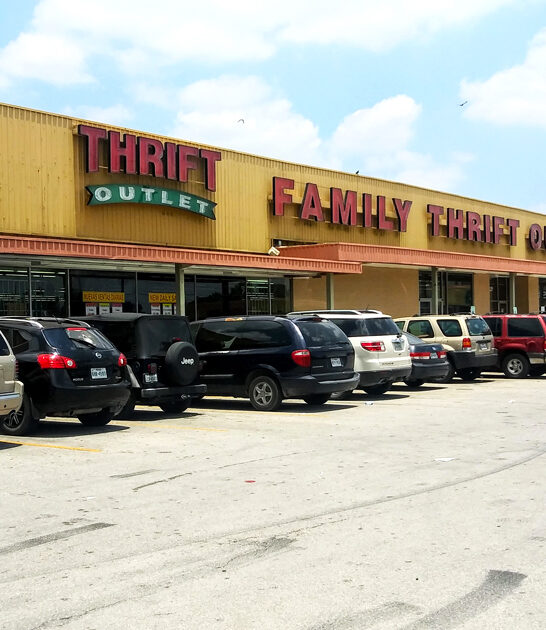 thrift gigantic store texas ftr