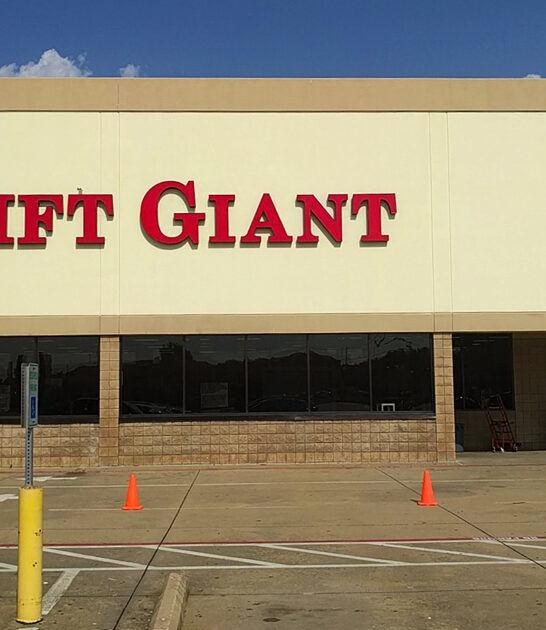 thrift store treasures texas ftr