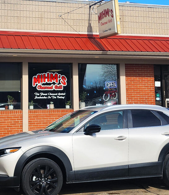 tiny burger restaurant wisconsin ftr