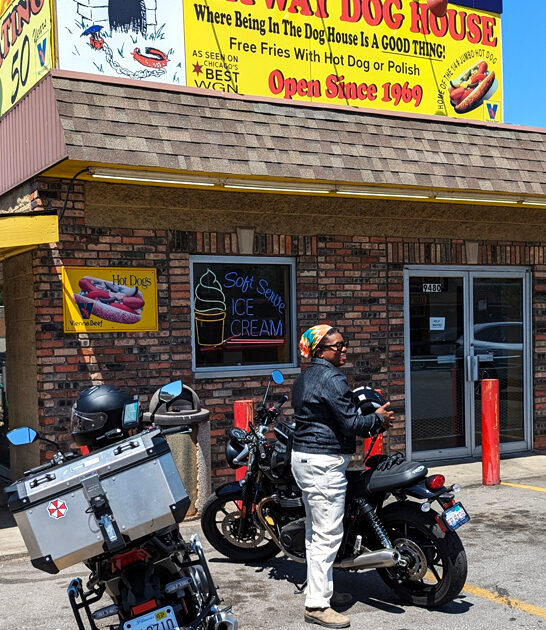 unassuming hotdog joint illinois ftr
