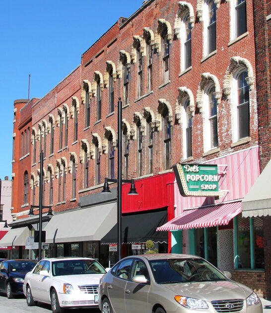 underrated cities illinois drive ftr