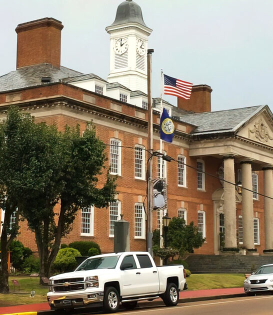 vibrant charming towns tennessee ftr