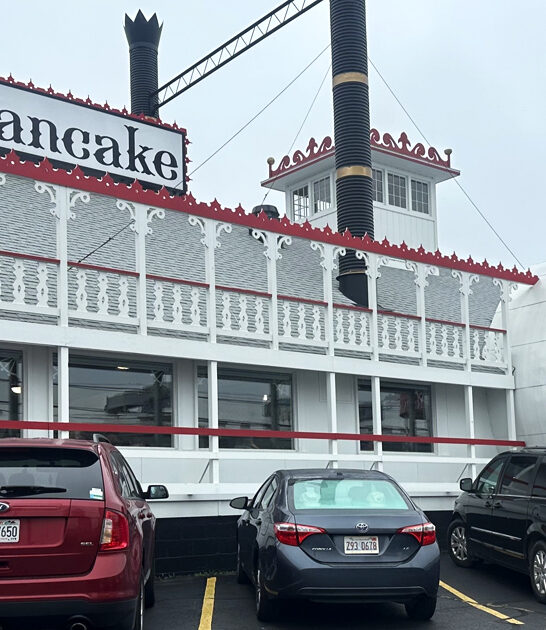 wisconsin charming restaurant destination ftr