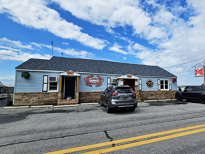 Those iconic red crabs aren't just decoration&mdash;they're a promise. Sambo's fa&ccedil;ade has been guiding hungry seafood pilgrims to this spot for generations.