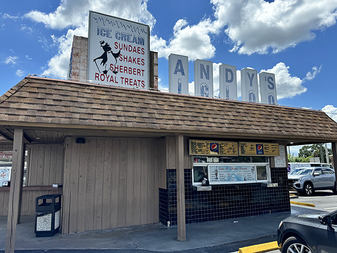 Those vintage signs promise ice cream, sundaes, and shakes, but the real magic happens with the savory stuff.