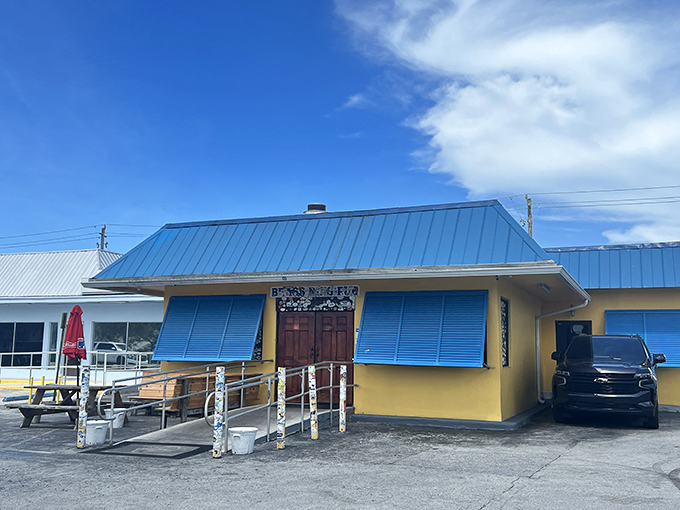 The unassuming exterior of Brass Ring Pub in North Palm Beach - proof that culinary treasures often hide behind the most modest facades.