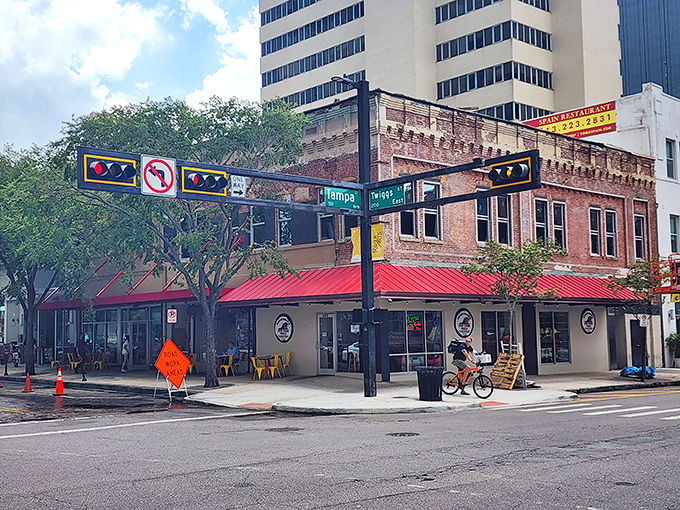 The unassuming storefront of Eddie and Sam's beckons like a siren song to downtown Tampa pizza lovers seeking refuge from Florida's heat.