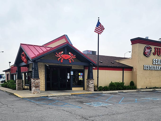 The bright red roof and giant crab logo announce your arrival at seafood paradise&mdash;no coastal view required in this Beech Grove gem.