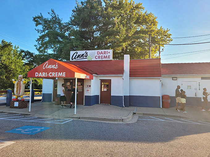 This retro red, white, and blue fortress guards Glen Burnie's greatest culinary secret like a delicious beacon.