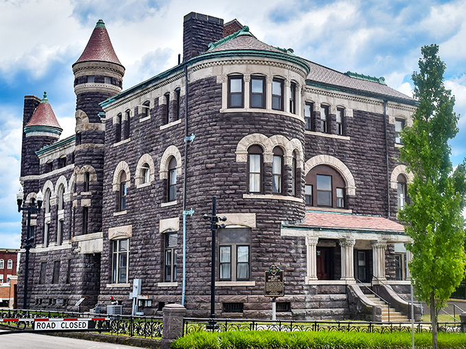 Gothic grandeur meets criminal containment! The Licking County Historic Jail's imposing sandstone exterior makes modern prison architecture look like it's not even trying.