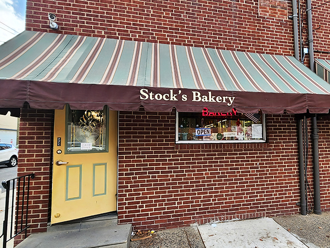 This unassuming brick fa&ccedil;ade has launched a thousand sugar cravings and countless cross-state pilgrimages for Pennsylvania's sweet-toothed faithful.