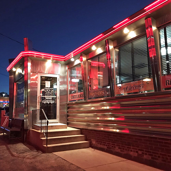 When the neon glows red against the night sky, you know you've found diner nirvana at Somerset's beloved Summit Diner.