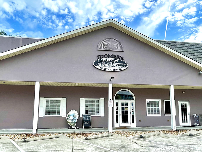 Don’t let Toomer’s modest exterior fool you—inside awaits a Bluffton seafood gem, as rewarding as finding a pearl in an oyster.
