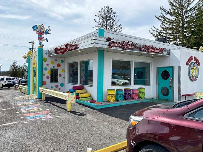 "Good food from old friends" isn't just a slogan &ndash; it's the promise that greets you before you even step through The Poky Dot's turquoise door into dessert paradise.