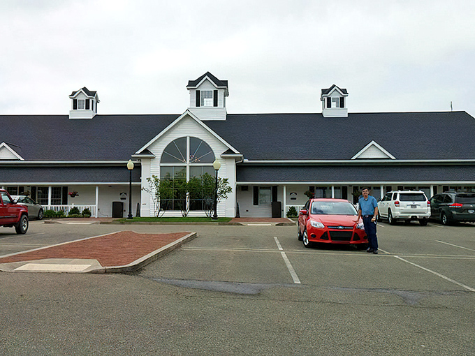 This isn't just a restaurant &ndash; it's where breakfast dreams come to life in Ohio's countryside.