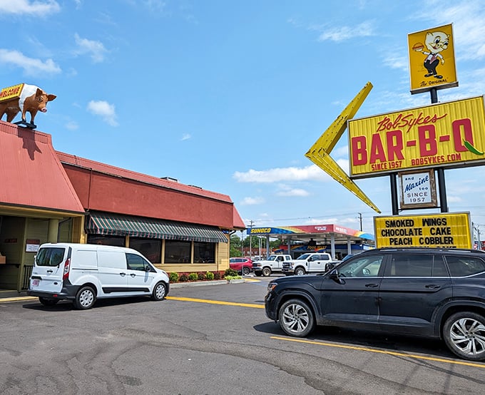 That iconic yellow arrow sign has been guiding hungry pilgrims to barbecue salvation for decades. Like a smoky North Star for meat lovers.