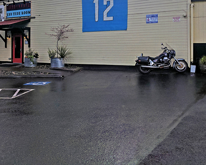 The Ebb Tide Room entrance welcomes early risers and night owls alike&mdash;even Seattle's rain can't keep motorcycle enthusiasts from their Benedict fix.