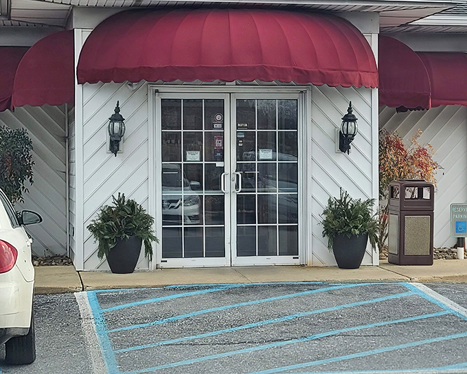 Those iconic red awnings aren't just for show—they're like culinary bat signals beckoning hungry travelers toward comfort food nirvana in Myerstown.