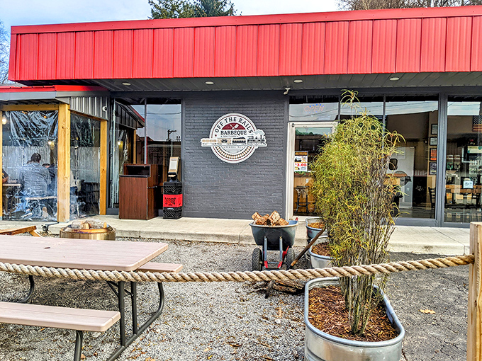 Red roof, big dreams, and barbecue smoke signals &ndash; this unassuming spot delivers serious flavor firepower.