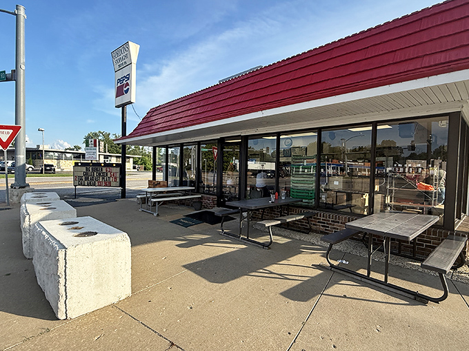 The stoplight isn't just directing traffic&mdash;it's guiding hungry souls to this unassuming temple of comfort food classics.