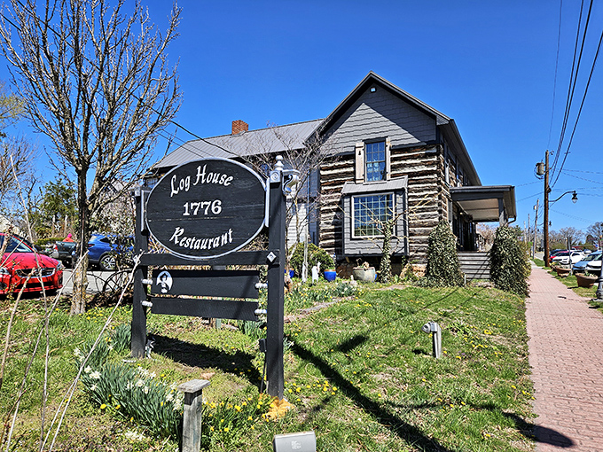 History doesn't just whisper at Log House 1776&mdash;it practically invites you up those wooden steps for dinner. This weathered exterior has seen centuries of hungry Virginians come and go.