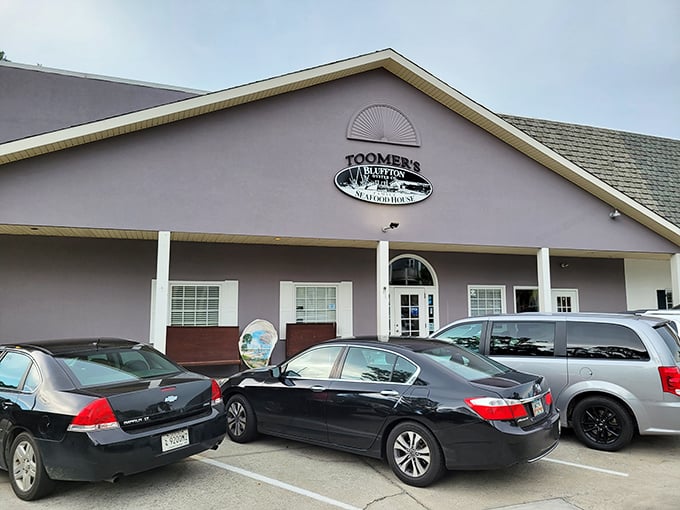This corner of comfort proves that fancy chandeliers can't compete with genuine Lowcountry hospitality and good lighting.