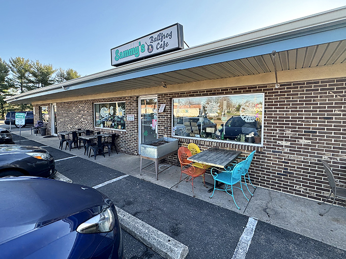 The unassuming brick exterior of Sammy's Bullfrog Cafe hides breakfast treasures that would make even the most jaded morning person leap with joy. 