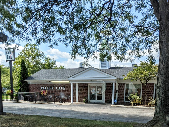 The unassuming brick exterior of Valley Caf&eacute; stands like a culinary speakeasy, hiding extraordinary flavors behind its modest fa&ccedil;ade.