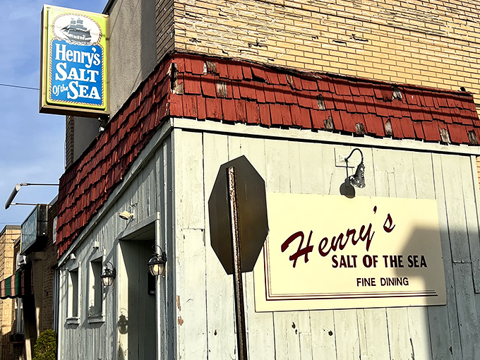 The unassuming exterior of Henry's Salt of the Sea stands like a maritime mirage in Allentown—proof that culinary treasures often hide in plain sight.