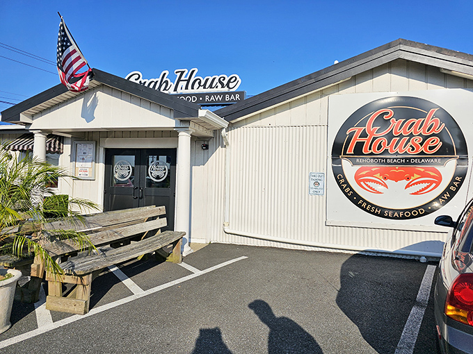 The American flag waves a patriotic hello at this unassuming seafood sanctuary. Blue roof, white walls, and red-hot seafood inside&mdash;the most delicious kind of Americana.