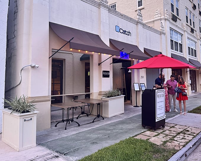 PB Catch's understated exterior belies the seafood treasures within. Like finding a pearl in an oyster, this Palm Beach gem rewards those who venture inside.