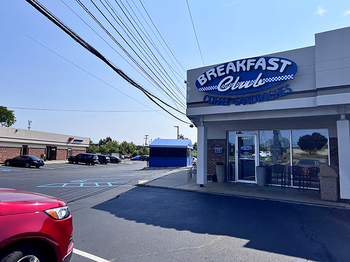 The blue and white sign beckons like a lighthouse for the breakfast-starved. This unassuming strip mall location houses morning magic that's worth the drive.