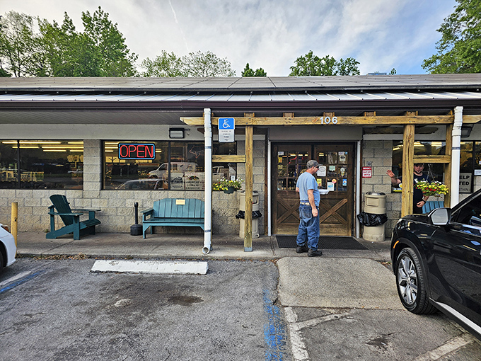 The unassuming exterior of Pearl's promises what fancy restaurants rarely deliver&mdash;authentic flavor without the fuss. Those blue benches have heard decades of post-meal satisfaction sighs.