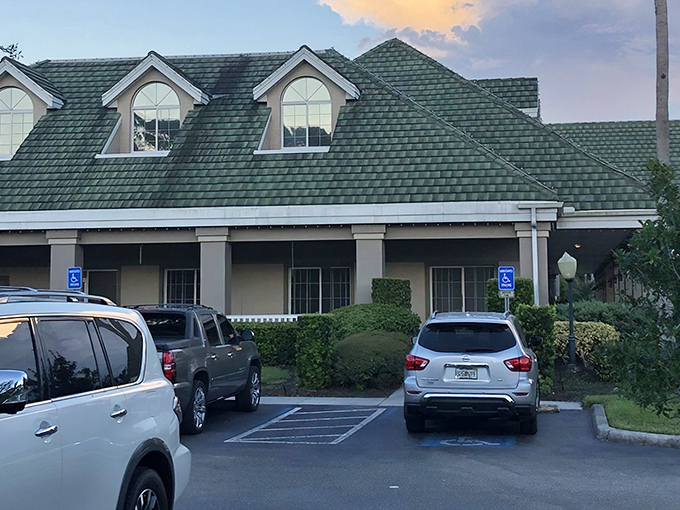 The distinctive green-roofed Der Dutchman stands like an oasis of comfort food amid the Florida palms, promising Amish delights inside those welcoming doors.