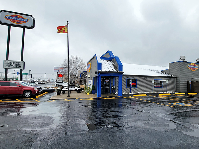 Blue skies and better cheesesteaks await at this unassuming Dayton landmark. The modest exterior hides culinary treasures that locals have been quietly enjoying for years.