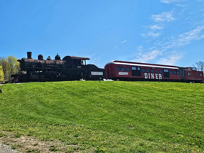 Not just any roadside attraction&mdash;this scarlet and gray dining car against the blue Ohio sky is what happens when railroad history meets comfort food cravings.