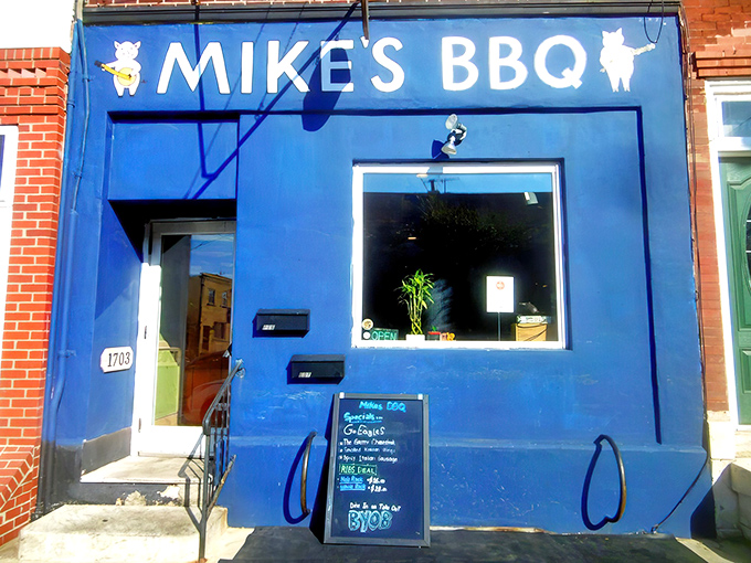 Sometimes the best barbecue joints look like they haven't changed since the Carter administration, and that's perfectly fine.
