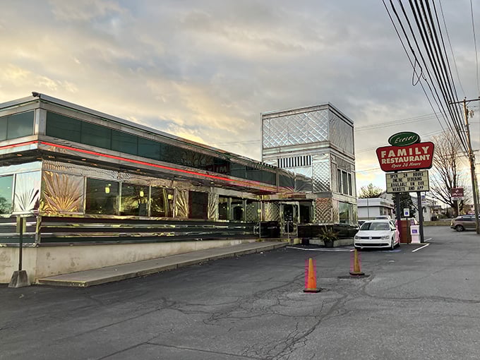 This unassuming roadside gem proves that the best comfort food often hides behind modest facades.