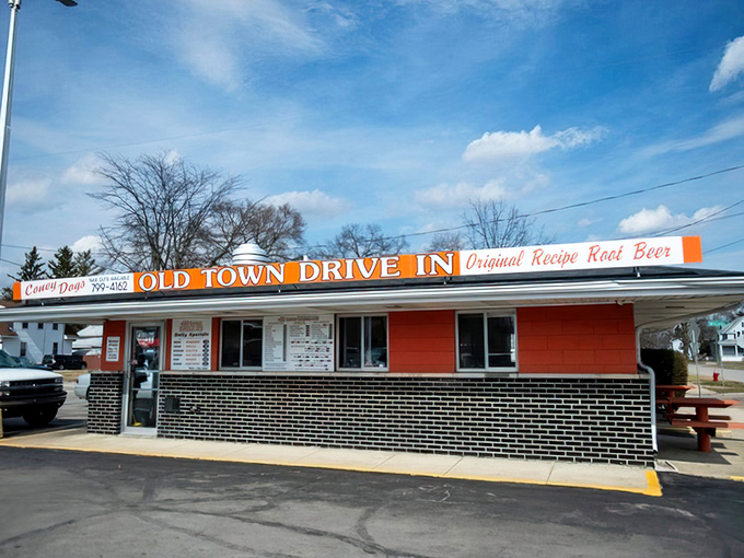 That orange and white exterior isn't just signage&mdash;it's a beacon calling all root beer pilgrims home.