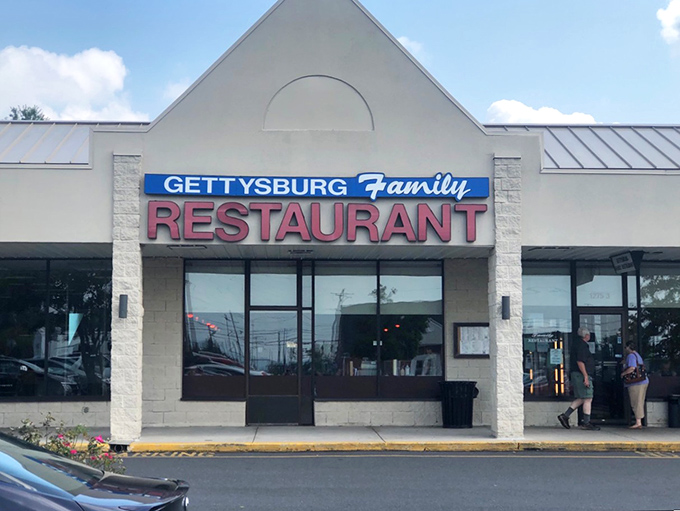 The unassuming exterior hides culinary treasures within. Like finding a diamond in a strip mall, Gettysburg Family Restaurant's modest facade belies the comfort food paradise inside.