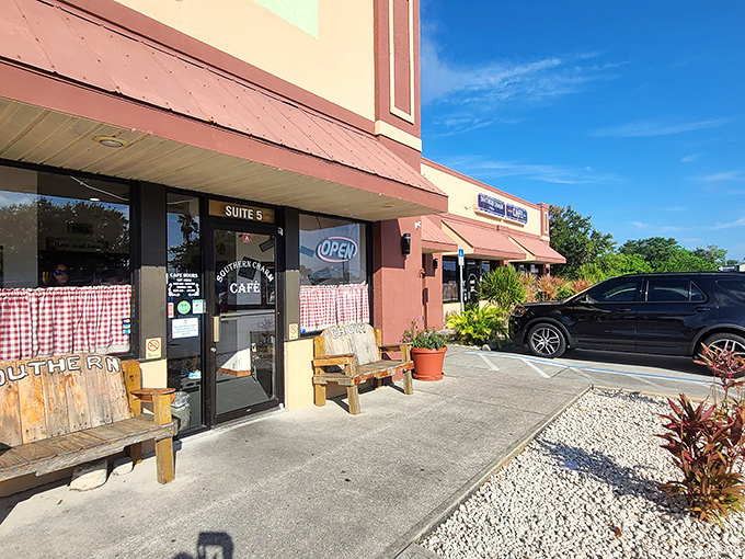 The unassuming exterior of Southern Charm Cafe proves once again that Florida's best breakfast spots often hide in plain sight, like culinary speakeasies waiting to be discovered.