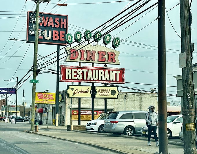 That classic neon sign has guided hungry Philadelphians through the night for decades, promising comfort food and a warm welcome regardless of the hour.