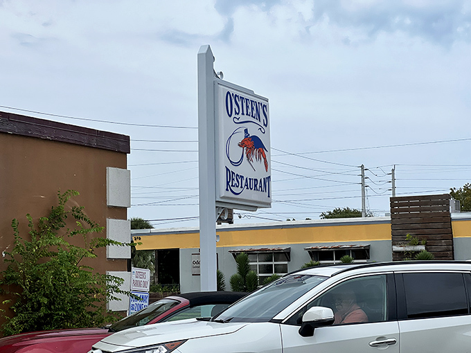 The unassuming exterior of O'Steen's belies the culinary treasures within. Like finding a pearl in an oyster, this modest fa&ccedil;ade hides seafood greatness.