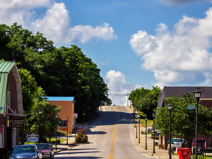 Look at this charming main street! The gentle slope and shady trees in Berea just invite you to take a leisurely, relaxing stroll.