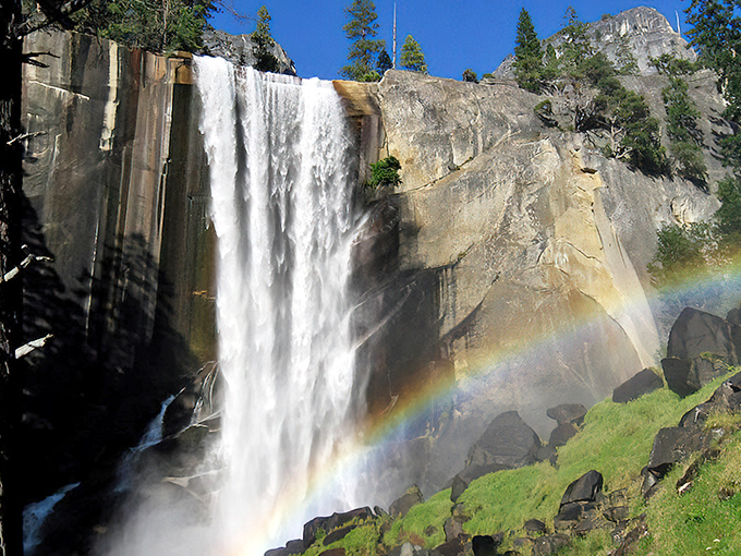 Nature's own theater production, complete with rainbows that would make Broadway jealous of the special effects.