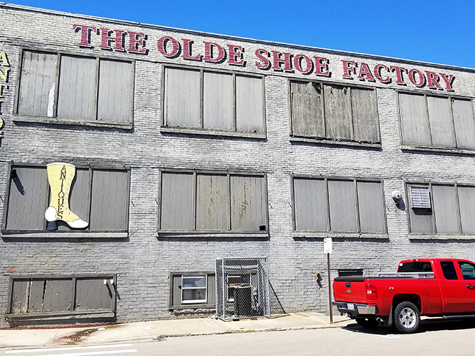 The imposing brick facade of the Olde Shoe Factory Antique Mall stands as a time capsule in Lancaster, beckoning treasure hunters with promises of nostalgia and discovery.